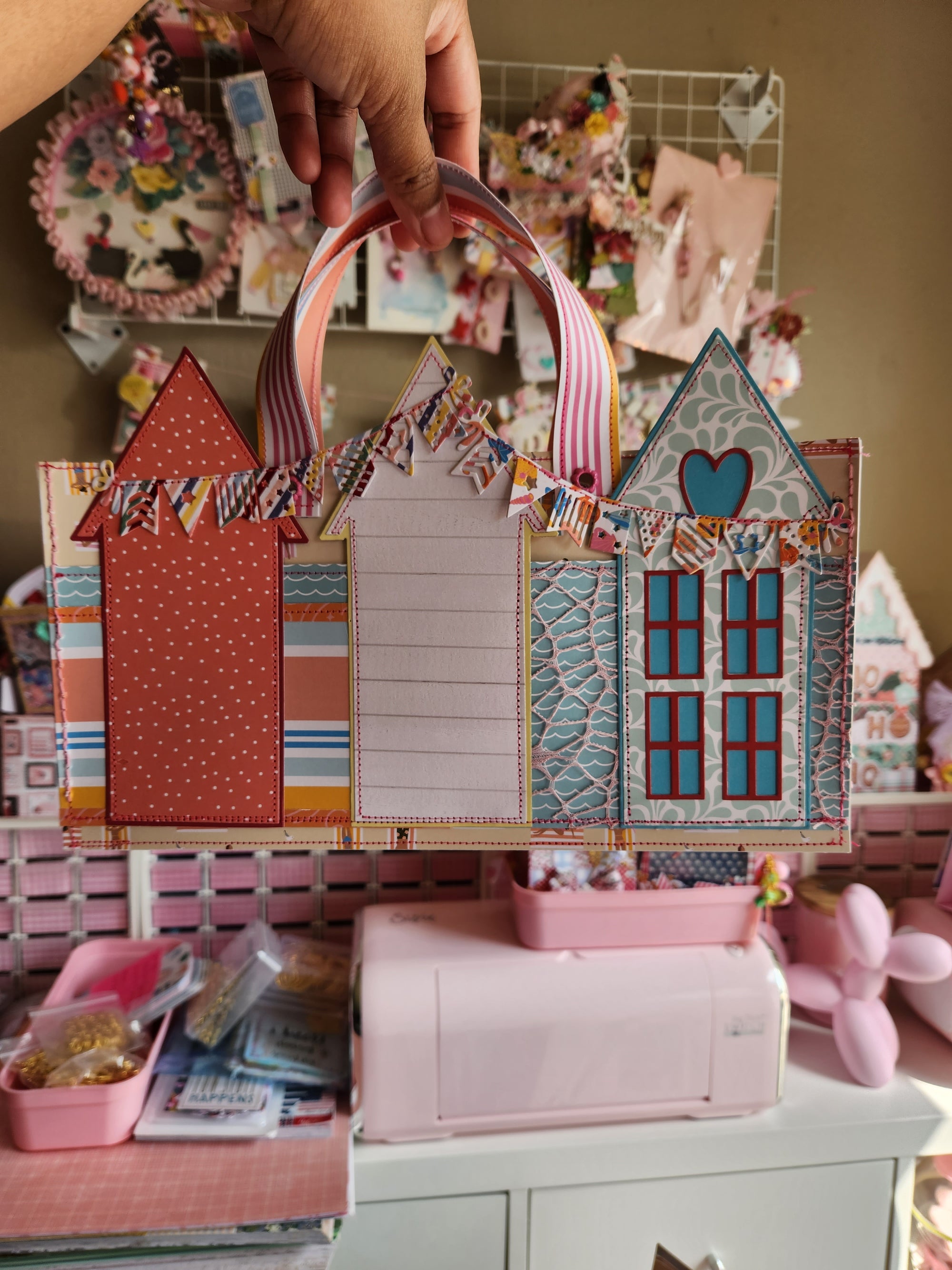 Slimline Heart House| Scrap Diva Designs