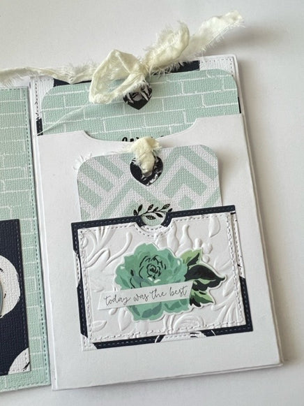 File Folder Mini Album| Scrap Diva Designs